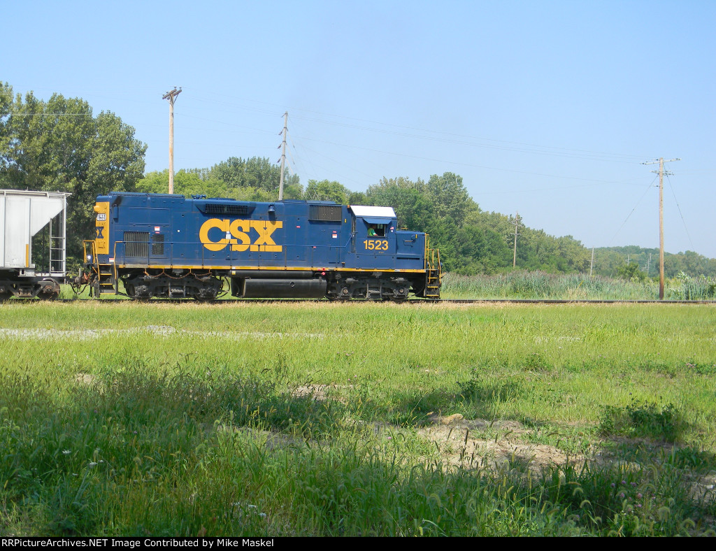 CSX 1523